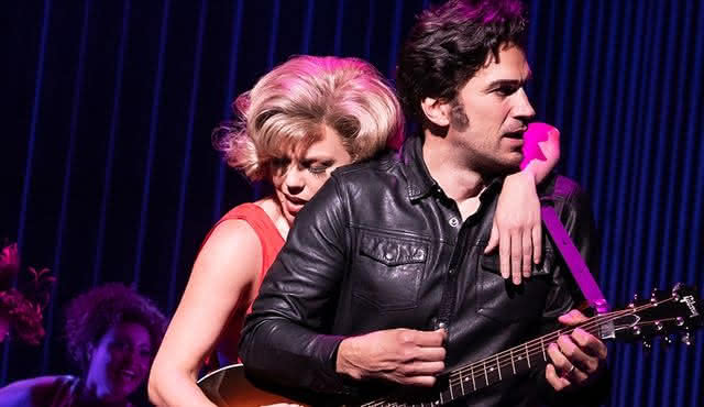 A Beautiful Noise: The Neil Diamond Musical - 14 MAY 2023